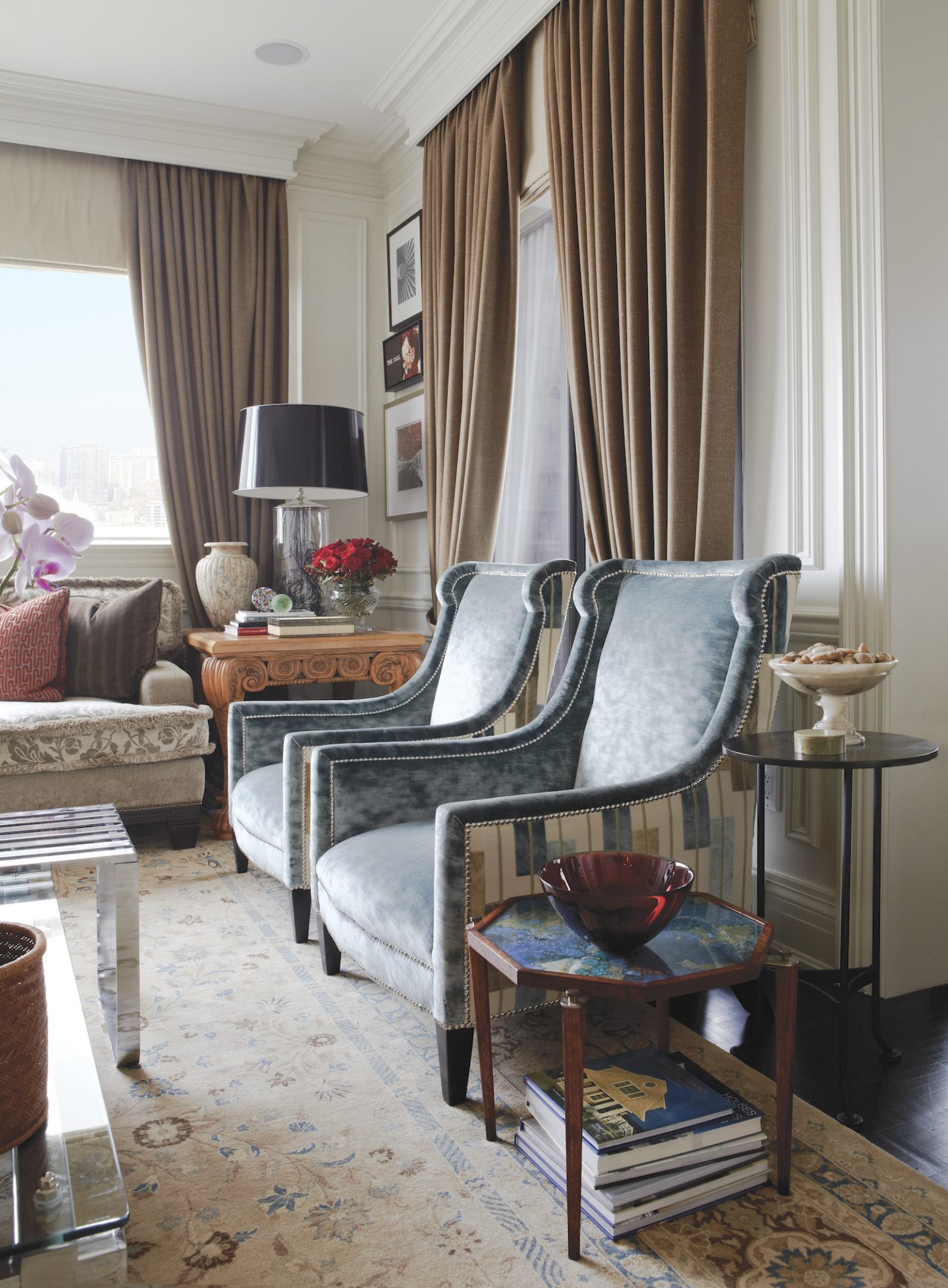 House & Home - PMD_HH-914-LivingRoom-1