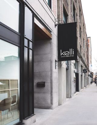 House & Home - Crop-Frontage Kelli focus on sign_HH_OCT21_45