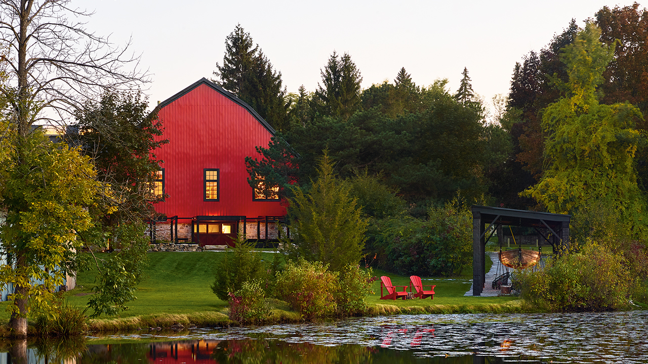 House & Home - A Run-Down Farm Gets A Miraculous Transformation